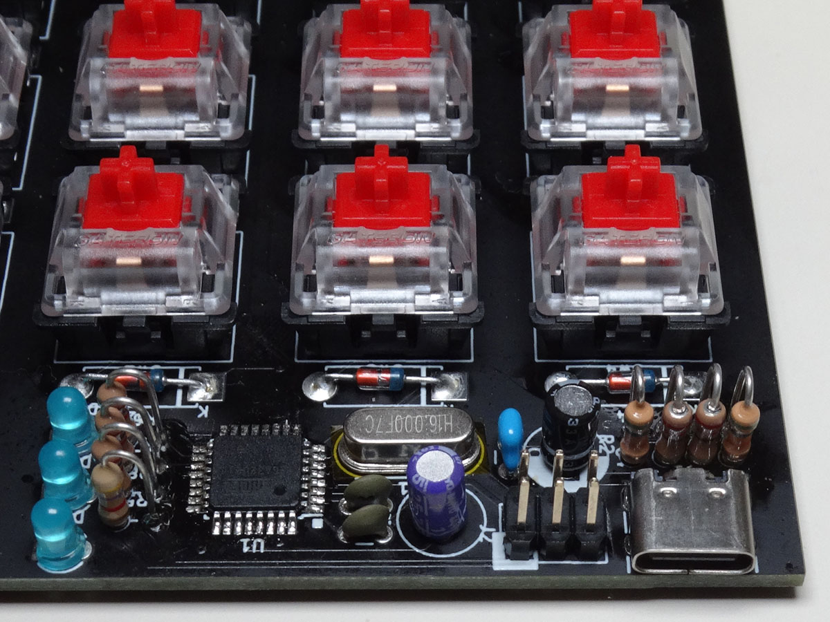 GitHub - soramimi/atmega32u2-blender-keypad